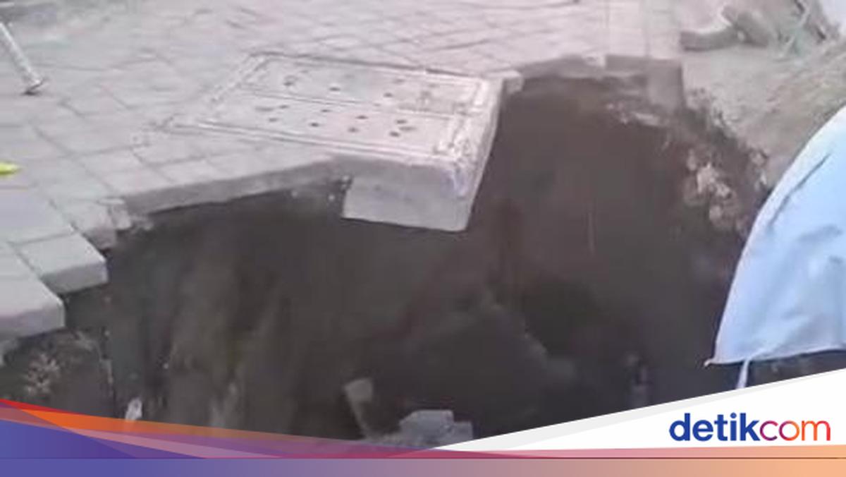 Ada Lubang Menganga, Jalan Popies I Kuta Ditutup Sementara