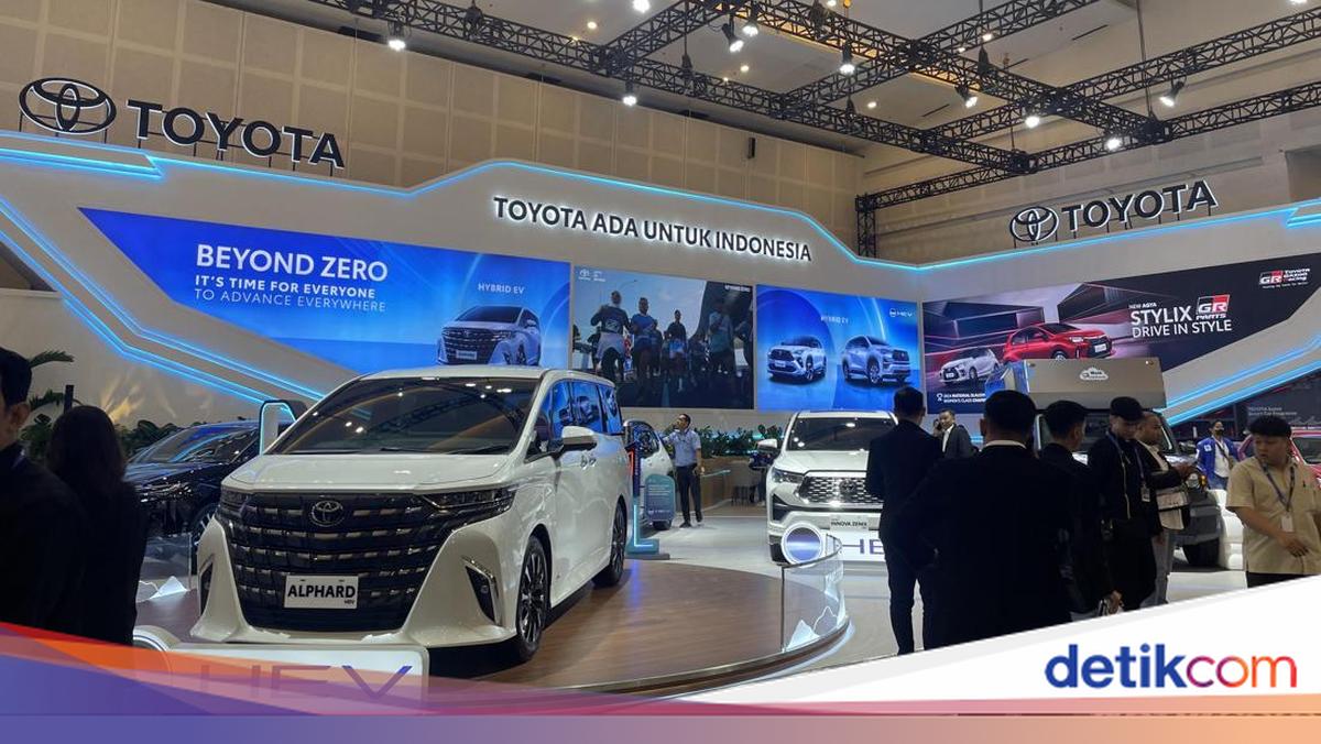 Penjualan Mobil Indonesia Januari-April Tumbuh 12,5%