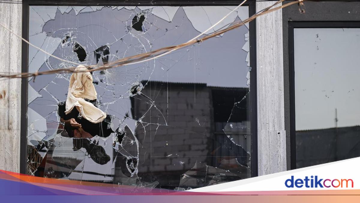 Yang Kembali dari Penjarahan Rumah Sahroni