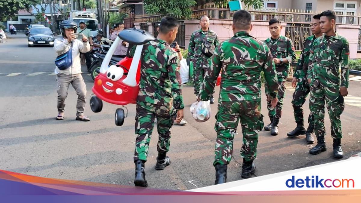 Ada Orang Tiba-tiba Balikin Mobil Mainan-Piring ke Rumah Sri Mulyani ...