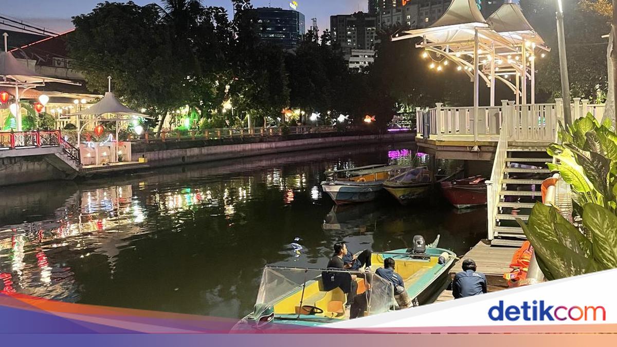 Wisata Perahu Susur Kalimas Surabaya: Harga Tiket dan Rute Terbaru