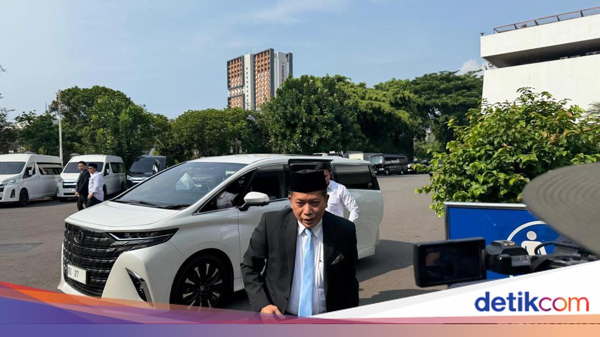Ferry Juliantono Resmi Jadi Menteri Koperasi Gantikan Budi Arie