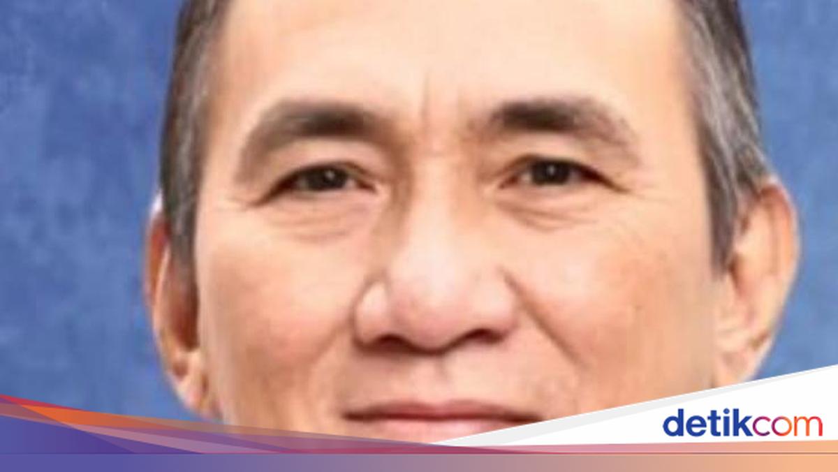 Andi Arief Dukung Prabowo Cari Solusi Perbaiki Ekonomi: Demokrat Ada