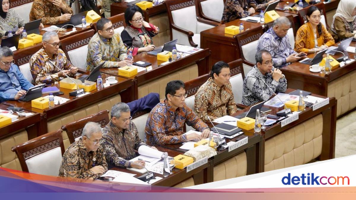 Purbaya Jelaskan Beda Kondisi Ekonomi di Era SBY & Prabowo