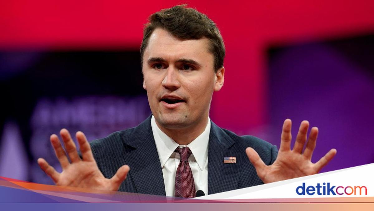 Trump Salahkan 'Radikal Kiri' Atas Kematian Influencer Charlie Kirk