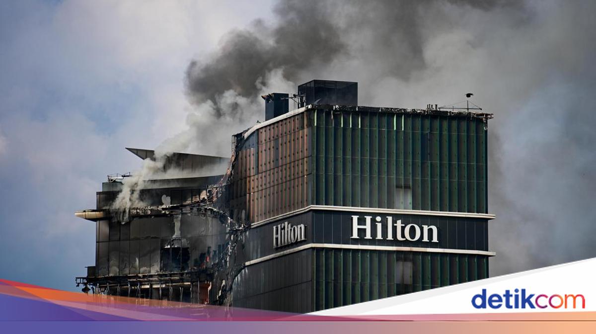 Ngeri! Penampakan Hotel Hilton Nepal Hangus Dibakar Massa Demo
