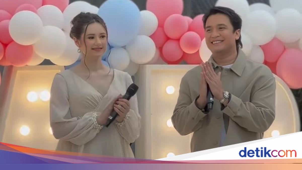 Vika Kolesnaya Melahirkan, Billy Syahputra Dikaruniai Anak Pertama