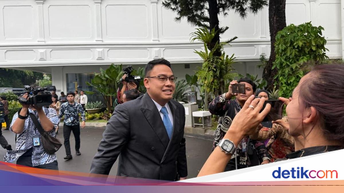 Profil Angga Raka Prabowo, Kepala Badan Komunikasi Pemerintah yang Baru