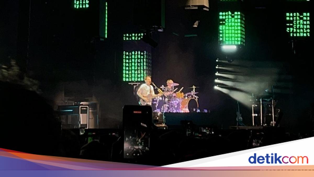 Rezeki Nomplok! MUSE Unggah Ojol yang Nyanyi Starlight di Luar Gerbang ...