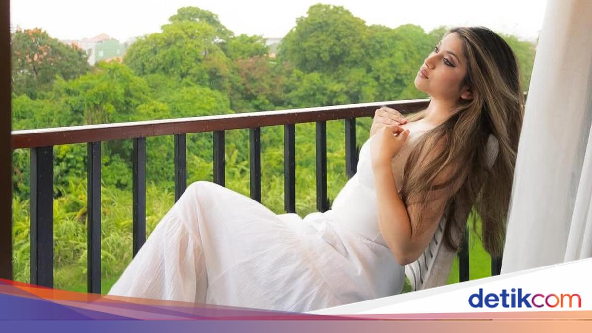 Sarah Azhari Tampil Apa Adanya, Gak Mau Sakiti Diri