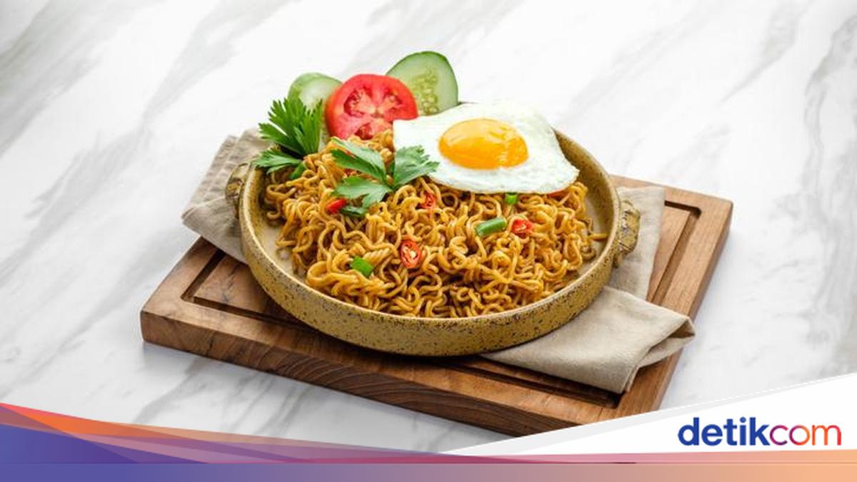 Arti Kebiasaan Ngunyah Es Batu hingga Daftar Negara Paling Doyan Mie Instan