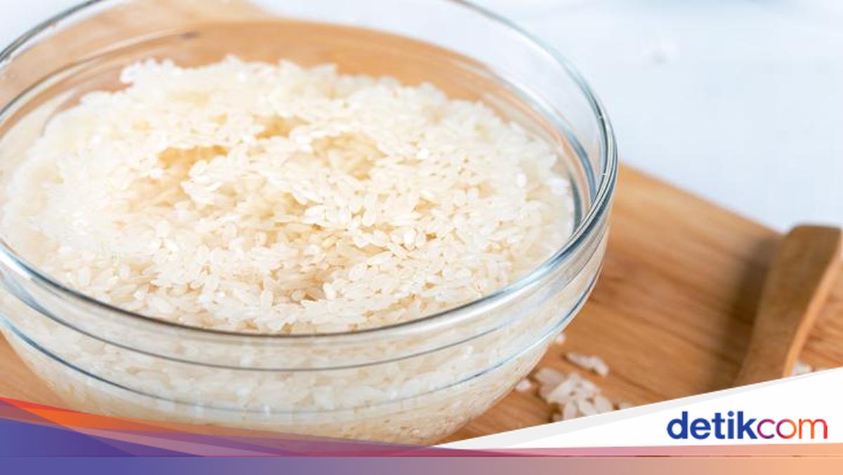 Mencuci Beras Sebelum Dimasak, Perlu atau Tidak? Simak Penjelasannya