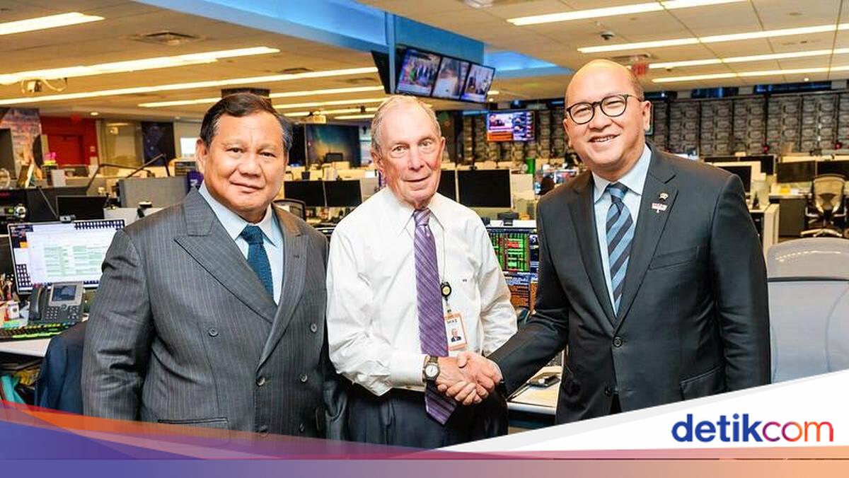 Bos Bloomberg Makan Siang Bareng Prabowo di Istana, Bahas Hal Ini