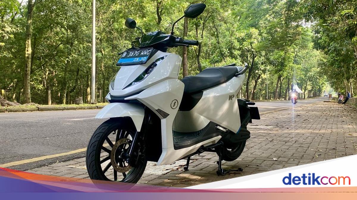 Test Ride Alva N3, Motor Listrik Praktis dengan Sentuhan Futuristis