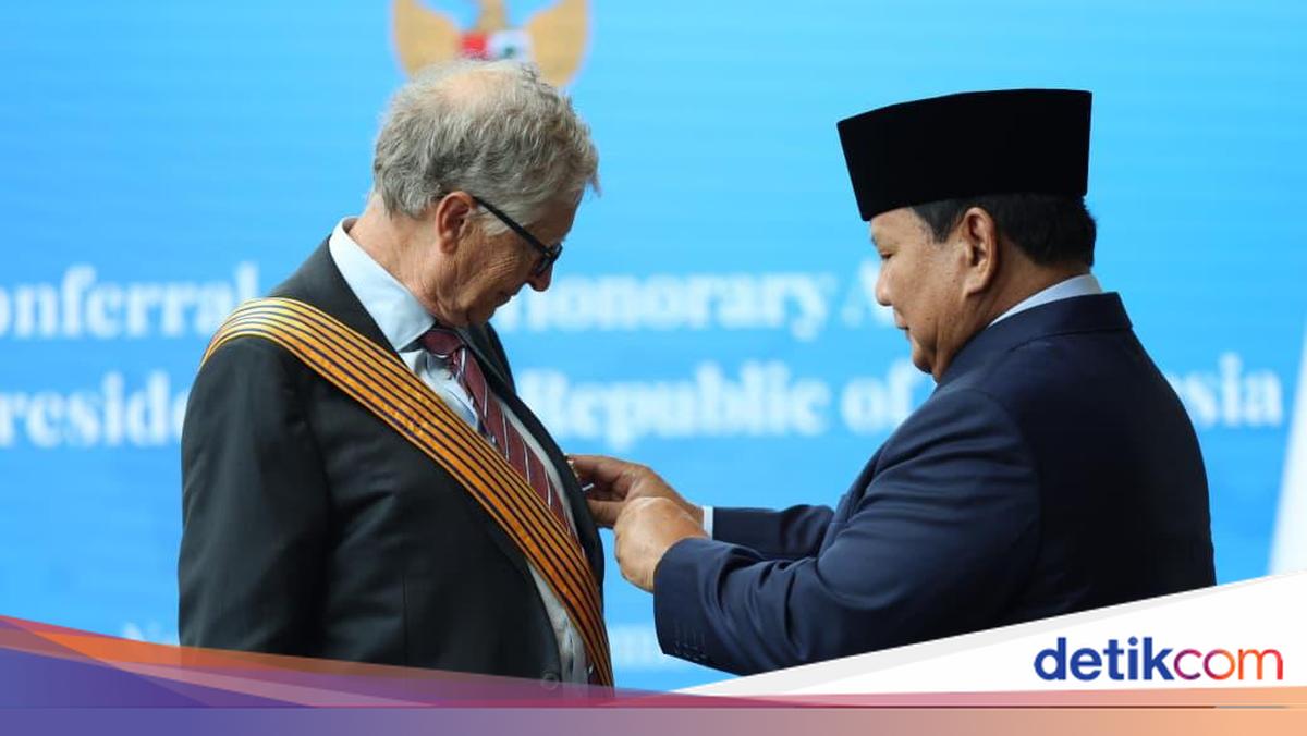 Apa Itu Bintang Jasa Utama yang Diberikan Prabowo untuk Bill Gates?
