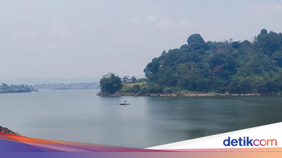 Perairan Waduk Saguling Jadi Lokasi Pembangunan PLTS Terapung