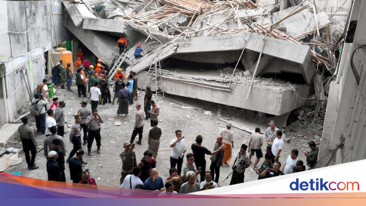 Musala Ponpes di Sidoarjo Ambruk Diduga karena Fondasi Tak Kuat