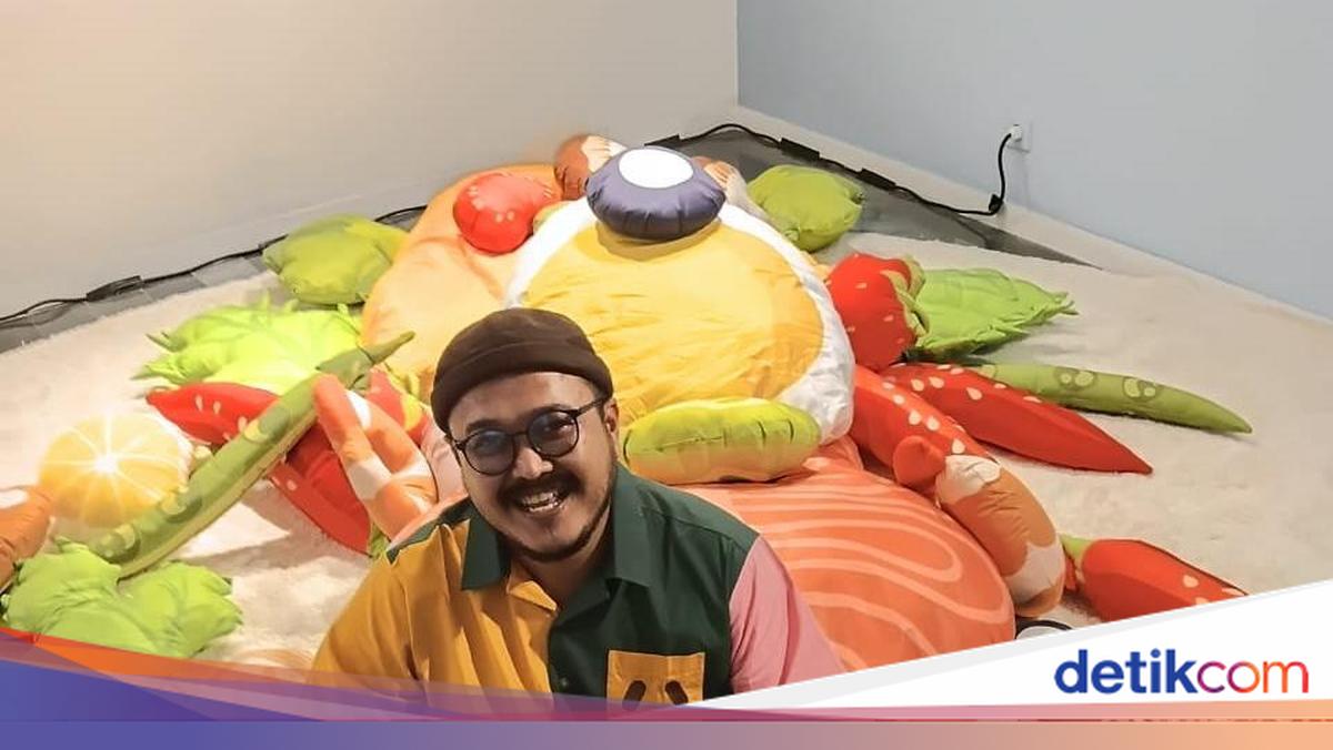 Lukisan 'Food Monster' Mulyana The Mogus Mejeng di Jakarta