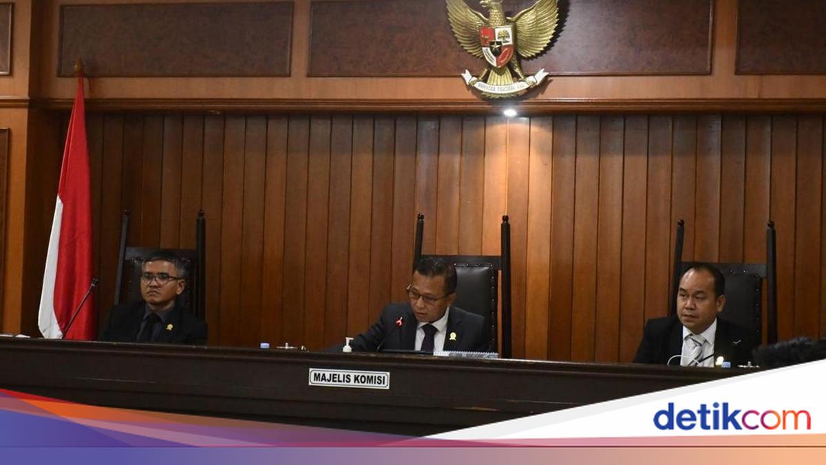 KPPU Gelar Sidang Perdana Dugaan Persekongkolan Tender Pipa Gas CISEM 2