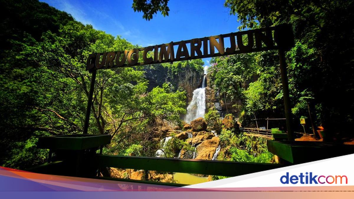 Menyusuri Curug Cimarinjung, Air Terjun Purba di Gawir Plato Jampang