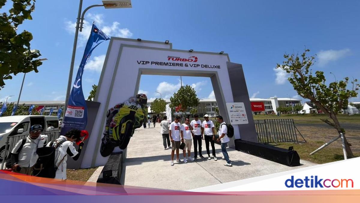 Ini Pengalaman Nonton MotoGP Mandalika 2025 dengan Harga Tiket Rp 15 Juta