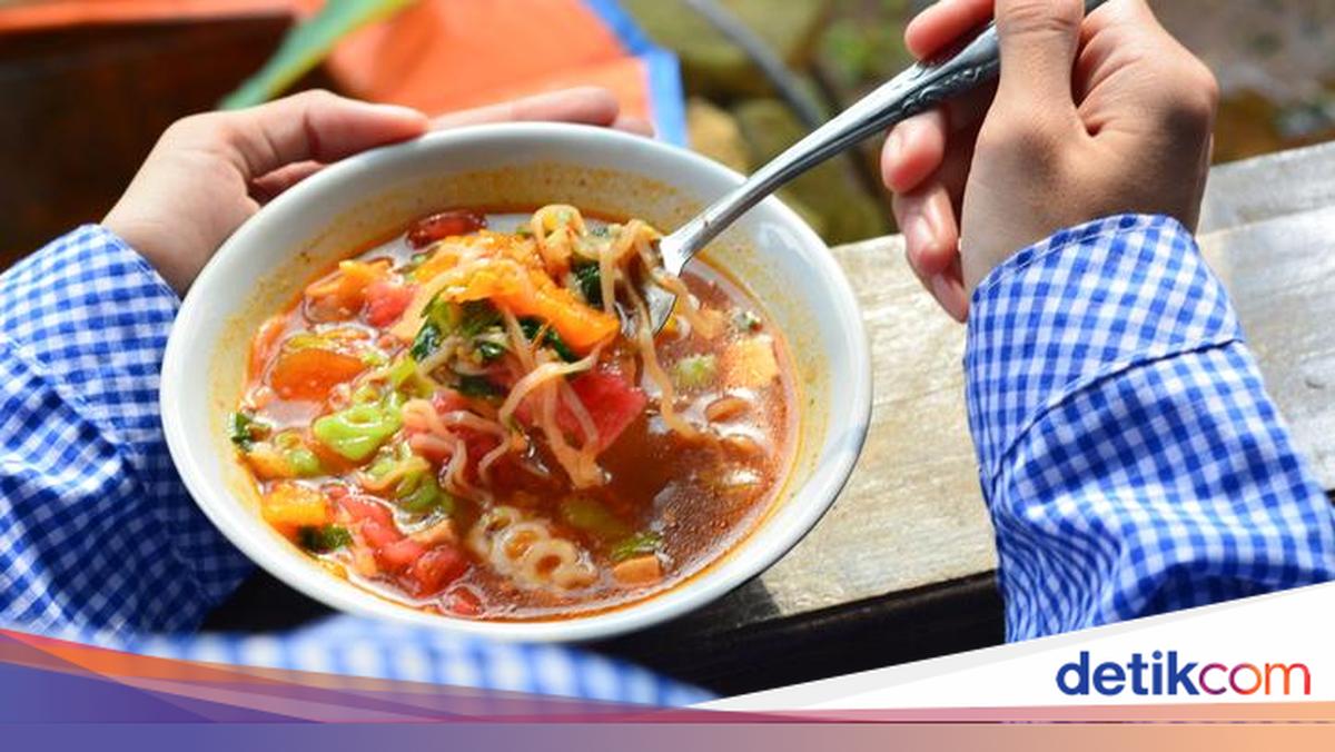 5 Jenis Seblak yang Populer di Indonesia, Pakai Cobek hingga ala Korea