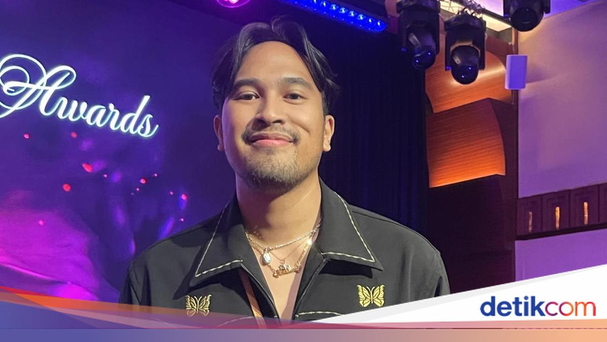 Adrian Khalif Raih 5 Nominasi di AMI Awards 2025