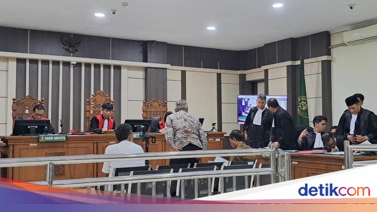 3 Dosen UGM Jalani Sidang Korupsi Biji Kakao Rp 6,72 Miliar