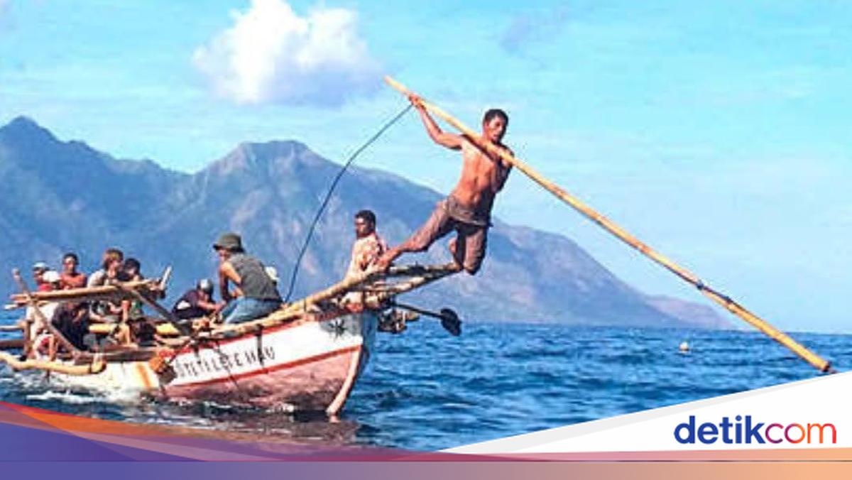Mengenal Lebih Dekat Tradisi Berburu Paus di Lembata