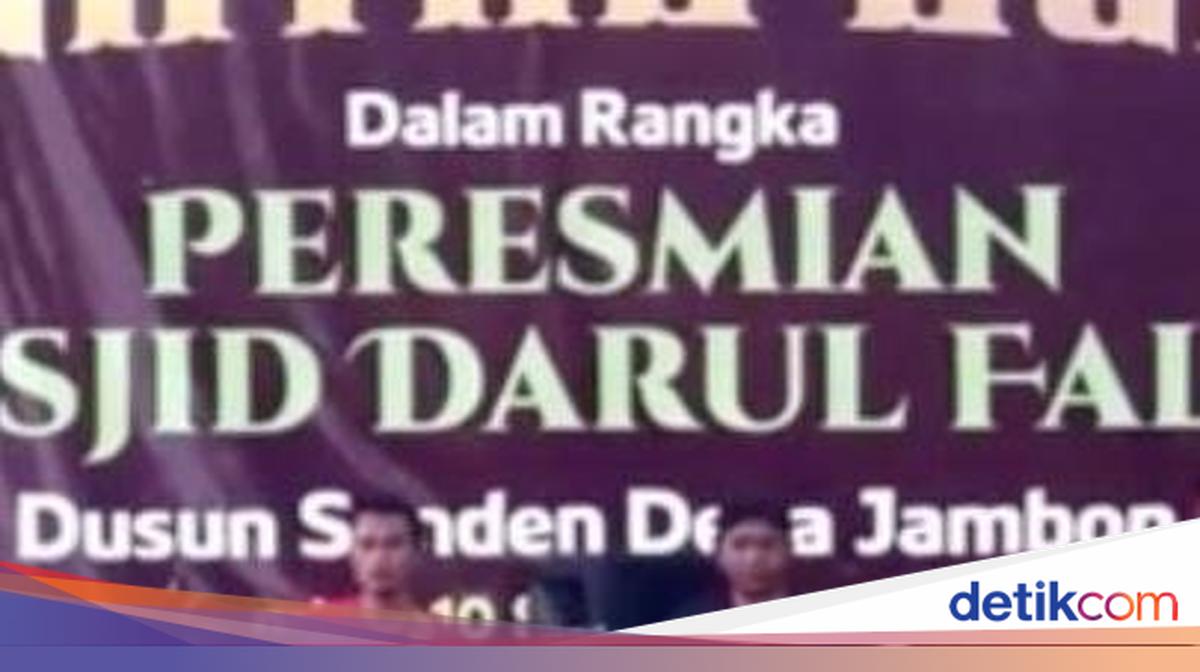 Viral Peresmian Masjid Ngundang Biduan, Ternyata Salah Banner