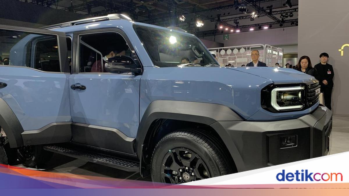 Land Cruiser FJ, LC Paket Hemat dengan 'Rasa Lokal' yang Kuat