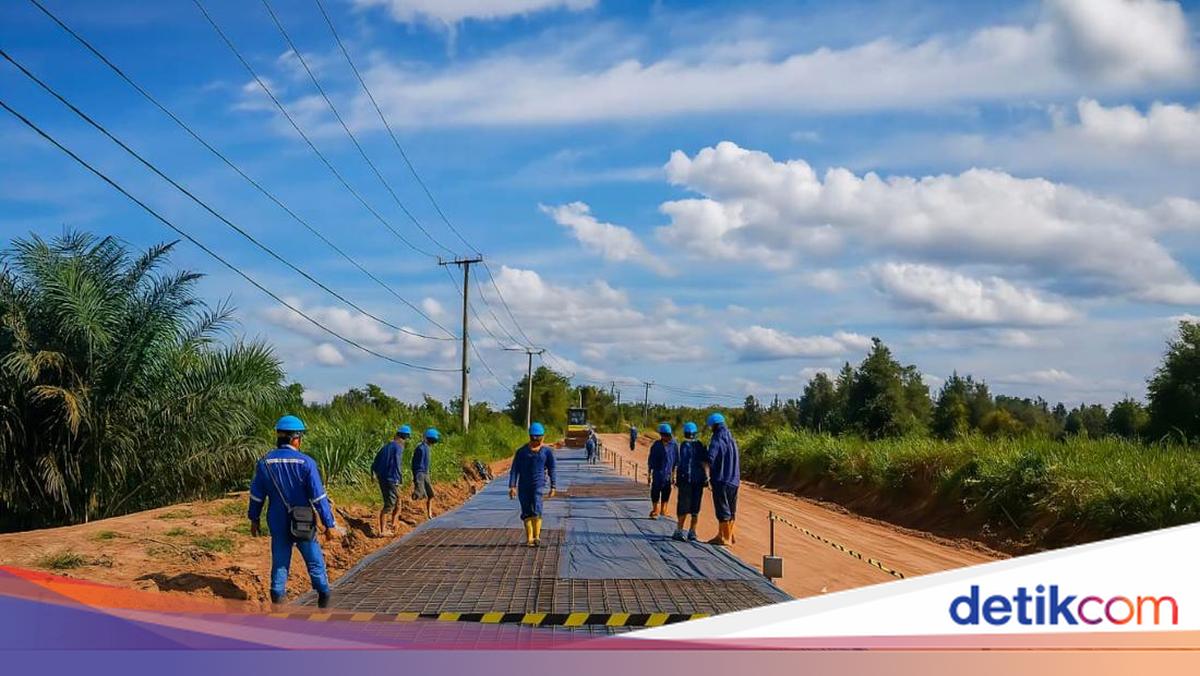 PT OKI Pulp & Paper Mills Bangun Infrastruktur Jalan Pasar Jetty Baung