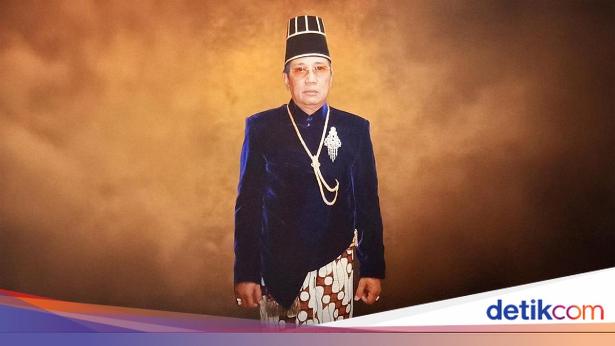 Daftar Raja-raja Keraton Surakarta sampai Paku Buwono XIII: Nama dan ...