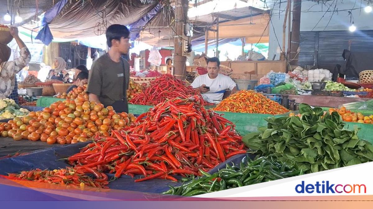 Harga Cabai Merah di Mataram Melonjak Tembus Rp 60 Ribu per Kg