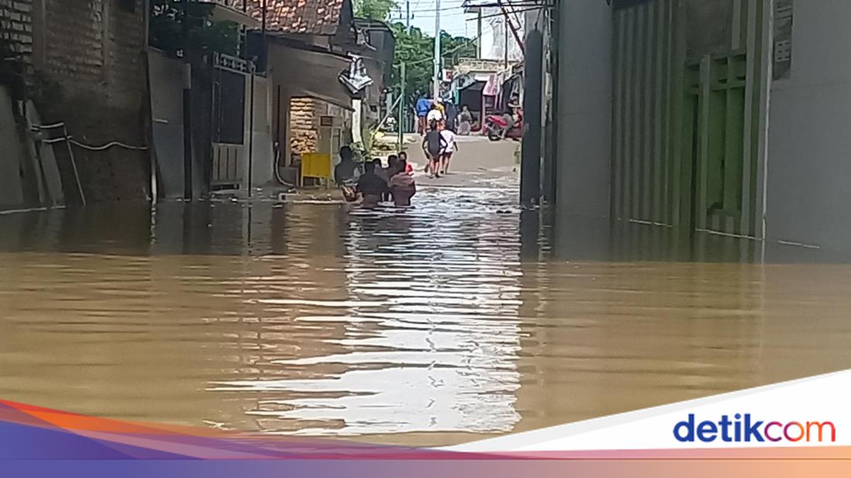 RI Masuk Puncak Musim Hujan 2025, Ini Tanda Akan Banjir-Longsor Kata ...
