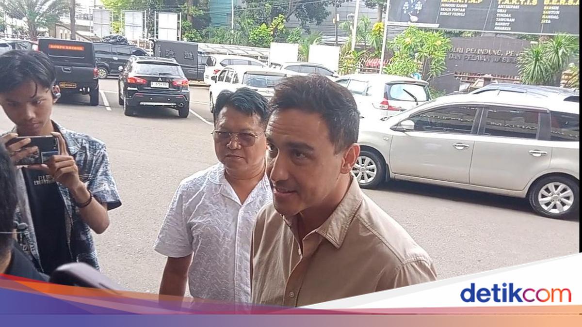 Cerita Folder Pinterest Future House Hamish Daud dan Sabrina Alatas