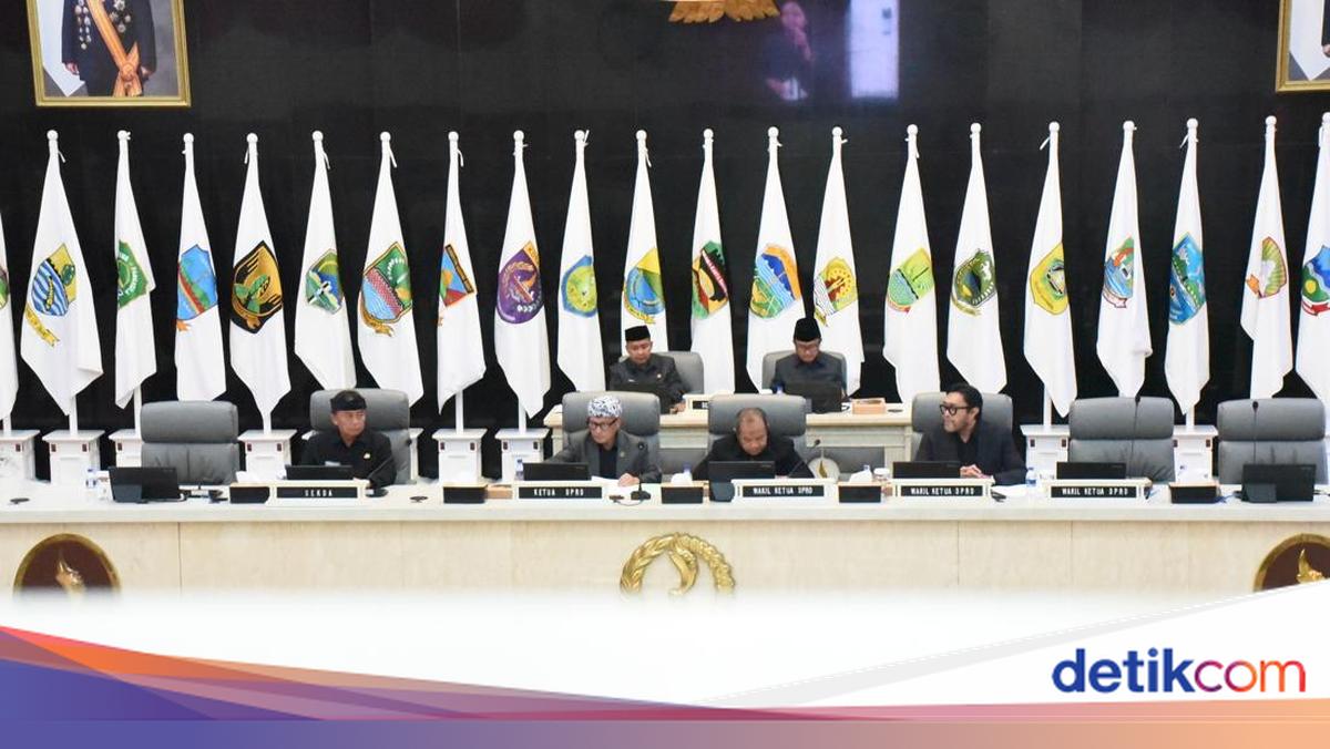 Gubernur Jabar Ungkap Fokus APBD 2026: Ekspansi Pendapatan!