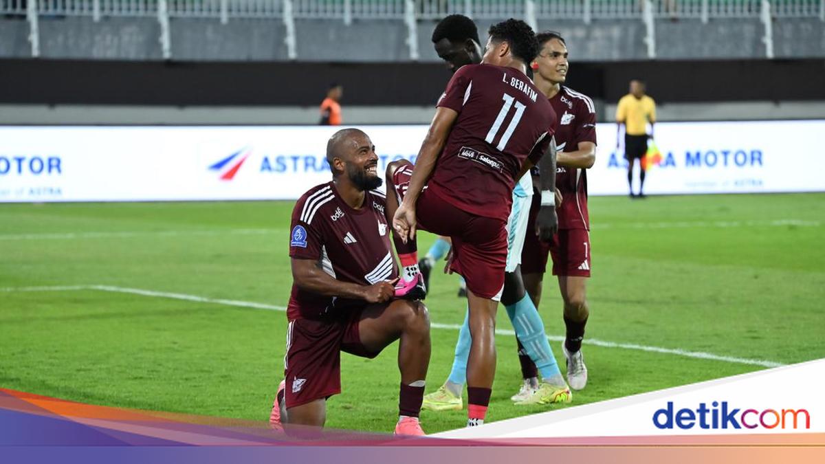 Striker PSM Alex Tanque Cetak Hattrick Perdana di Super League