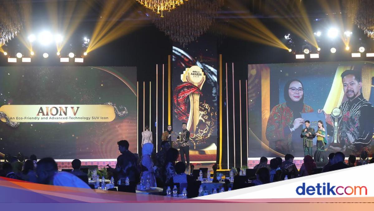 AION V Sabet Penghargaan An Eco-Friendly and Advanced-Technology SUV Icon