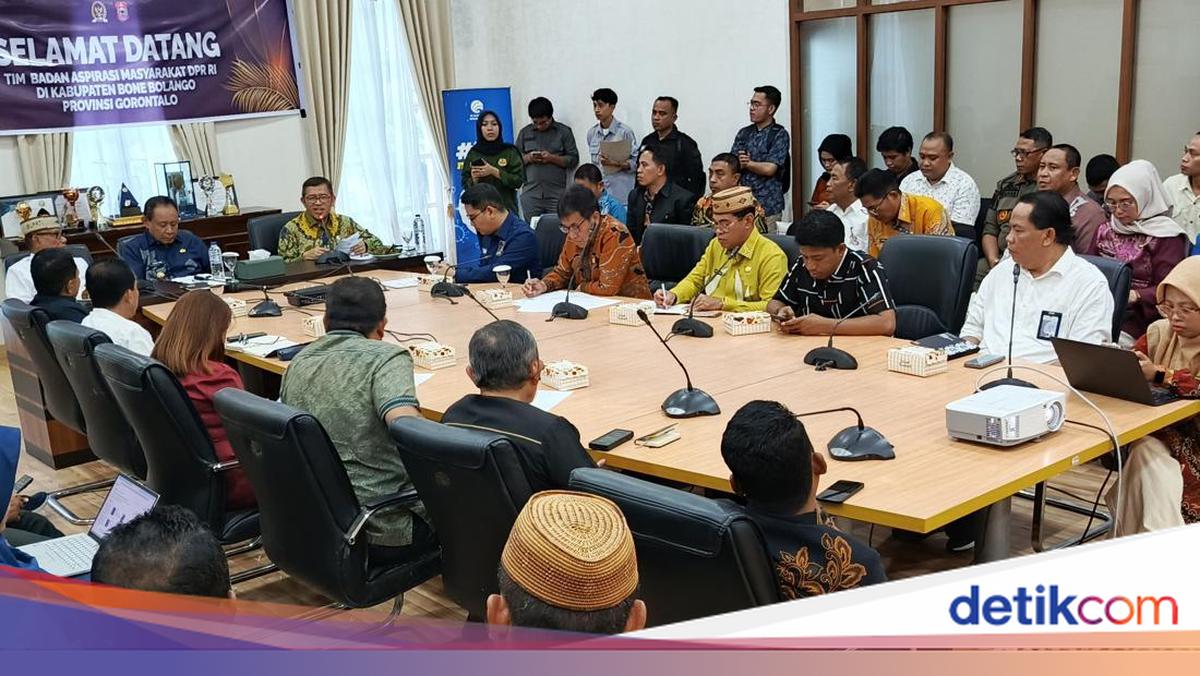 Warga Pinogu Bone Bolango Terisolir, BAM DPR Minta Akses Jalan Segera ...