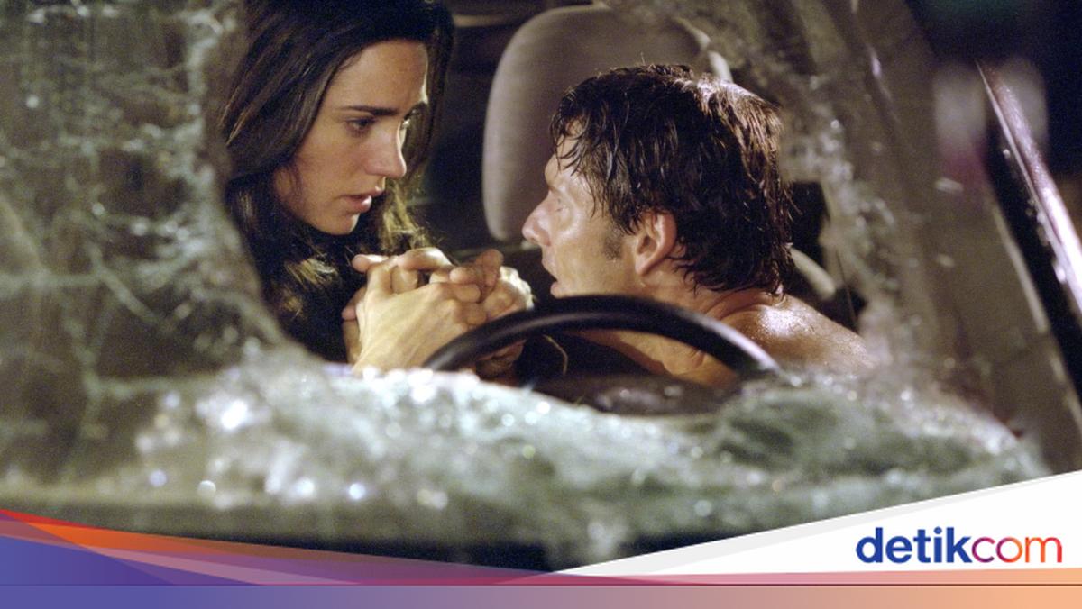 Sinopsis Hulk, Ketika Ilmuwan Tenang Berubah Jadi Raksasa Hijau