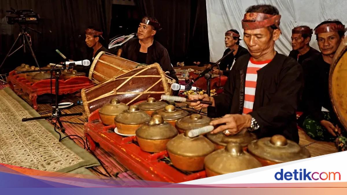 Tradisi Sandur Madura, Teater Rakyat yang Bertahan di Tengah Arus Zaman