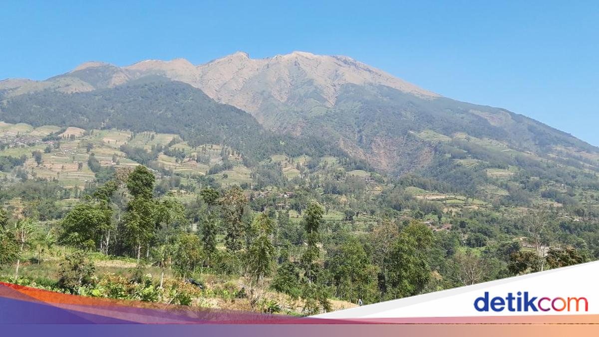 Kronologi Pendaki Cewek Gunung Merbabu Tewas Disambar Petir