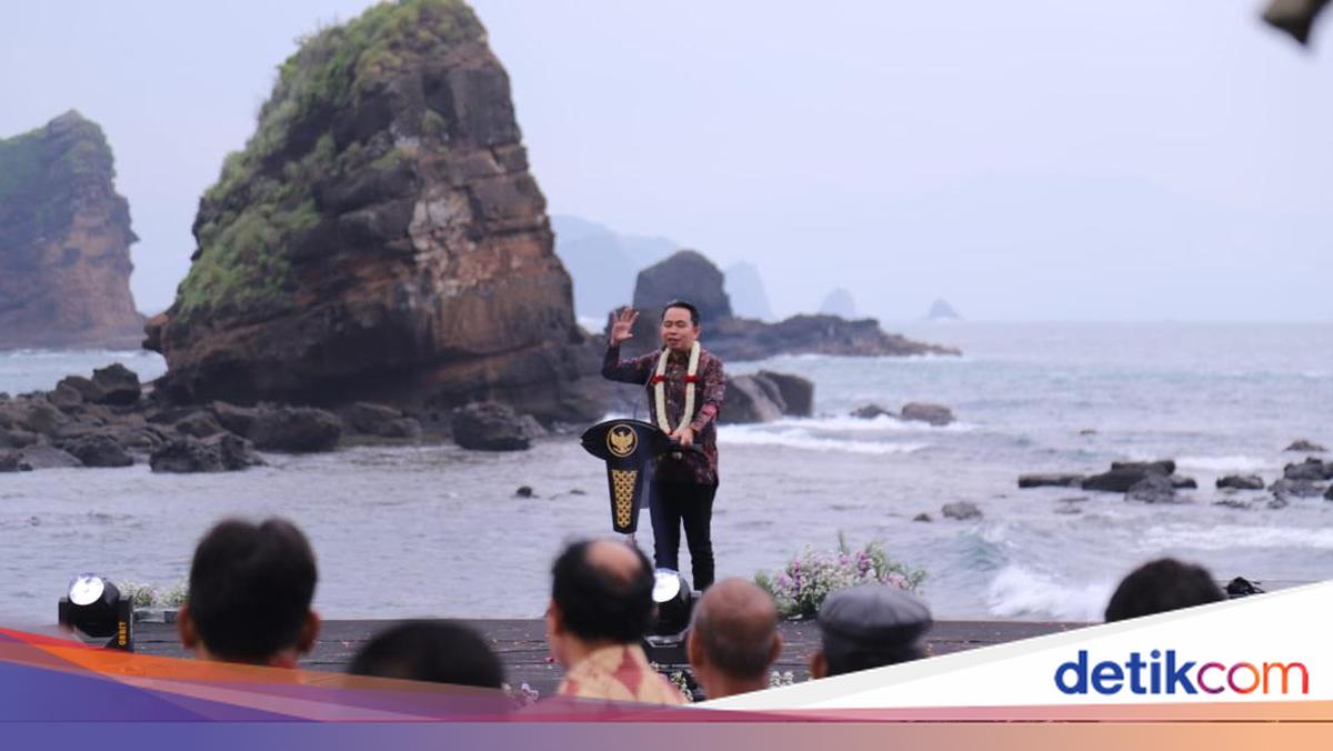 Pantai Papuma dan Watu Ulo Terapkan Tiket Tunggal Mulai 2026