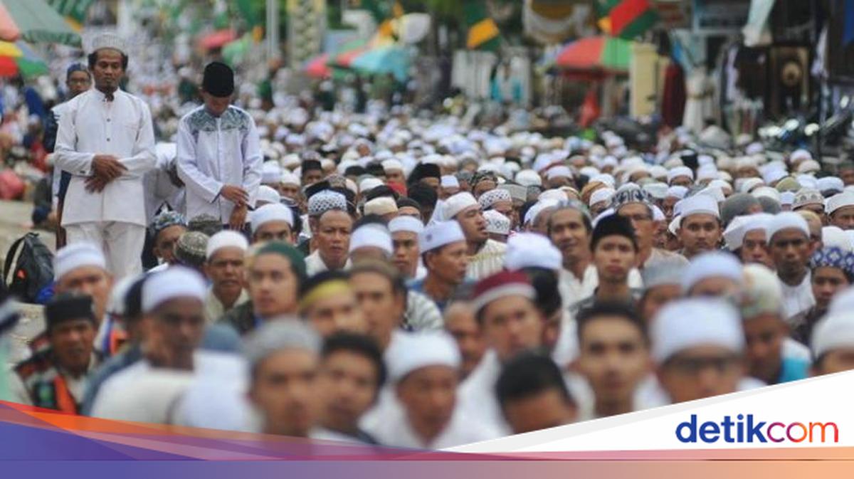 Sejarah Tradisi Haul Guru Sekumpul di Martapura Kalimantan Selatan