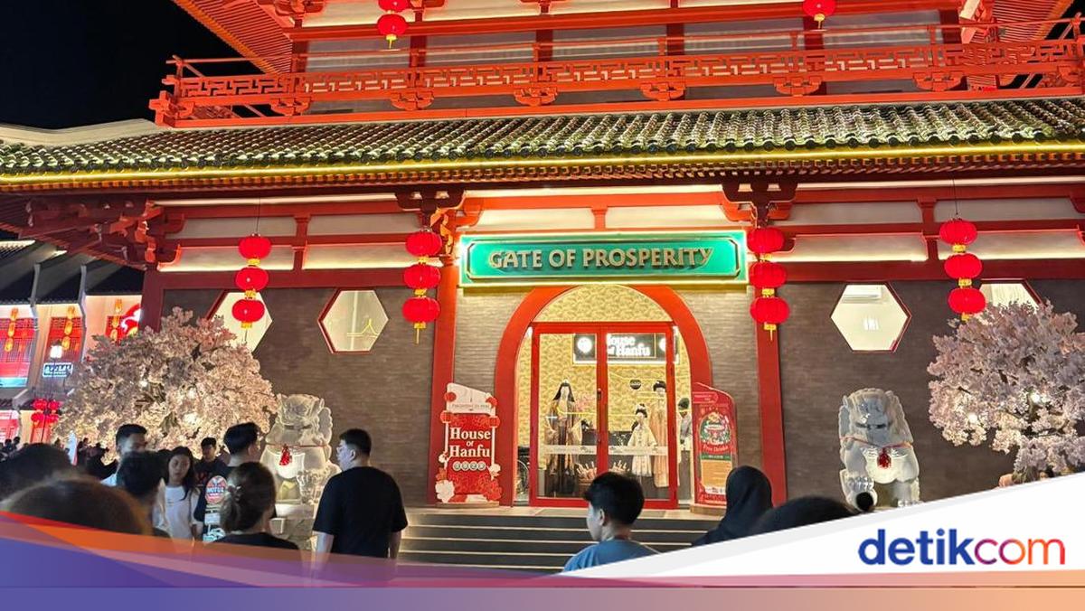 Pakuwon Park Shanghai Dipadati Pengunjung Saat Libur Tahun Baru
