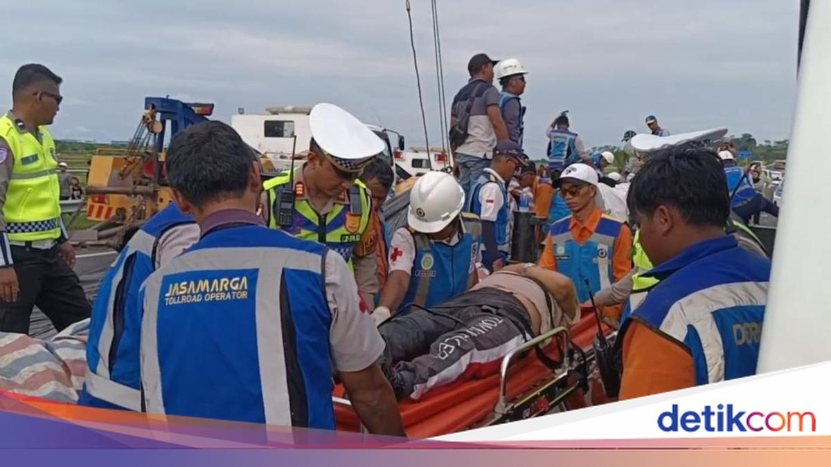 Ini Identitas Korban Kecelakaan Maut di Tol Batang