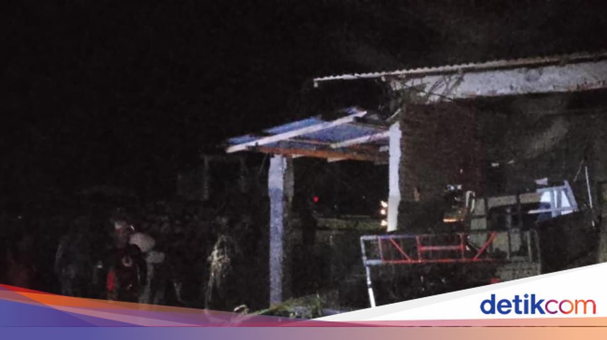 Ratusan Rumah Terendam Banjir Bandang di Dompu