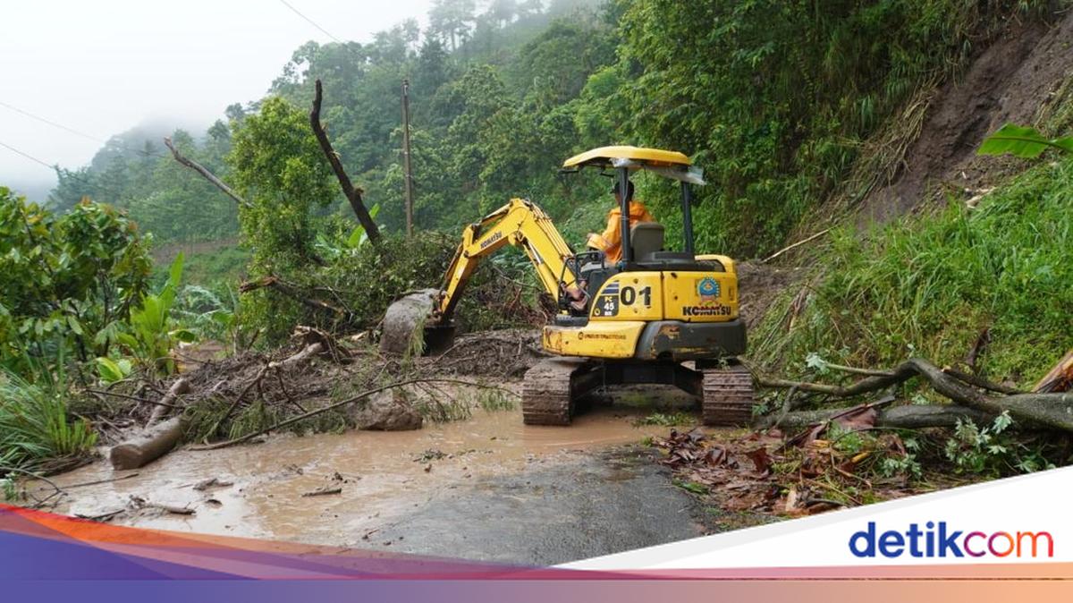 Desa Tempur Jepara Terisolir, BPBD Bangun Pos untuk Logistik