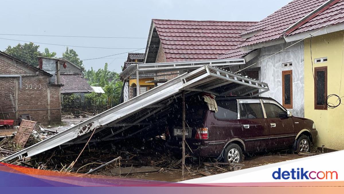 Cerita Warga Margoyoso Pati Kehilangan Perabot gegara Diterjang Banjir